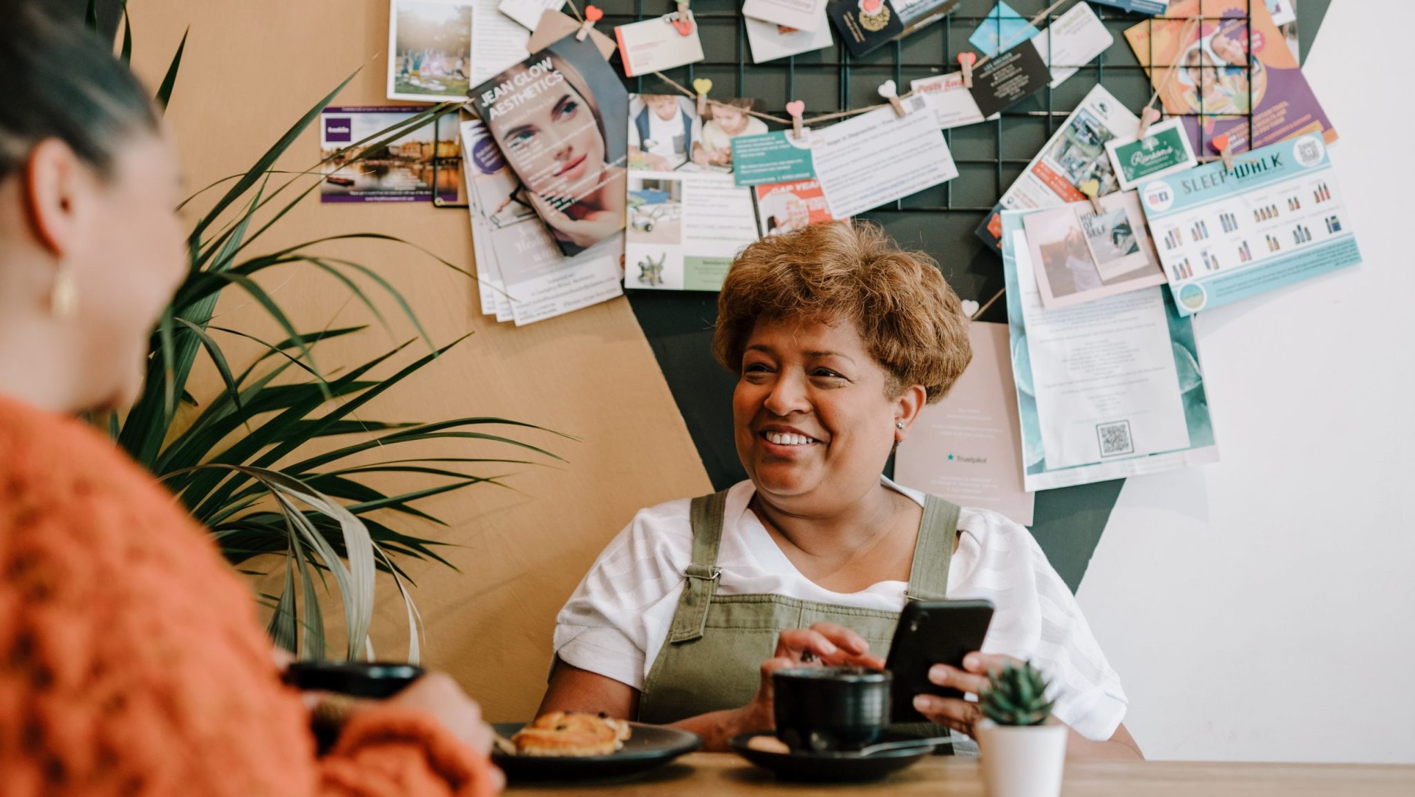 Digital skills for people aged 60+ – Wellspring Settlement